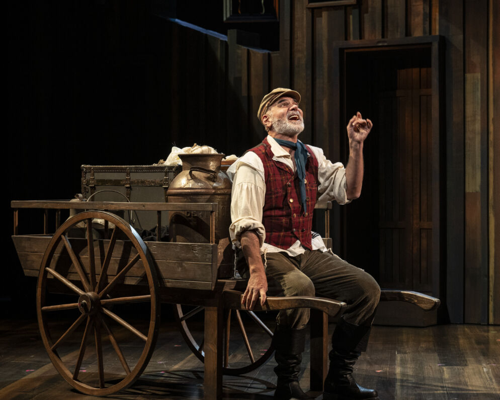 Olney Theatre Center’s ‘Fiddler on the Roof’ Breaks with Tradition ...