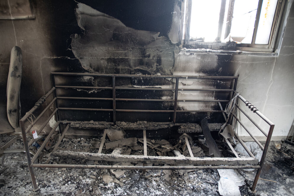 'Lives Were Lived Here': A Photographer Bears Witness at Kibbutz Be'eri ...