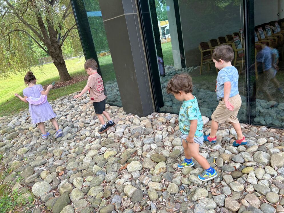 Preschoolers at Gan Kol Shalom Explore the Great Outdoors - Washington ...